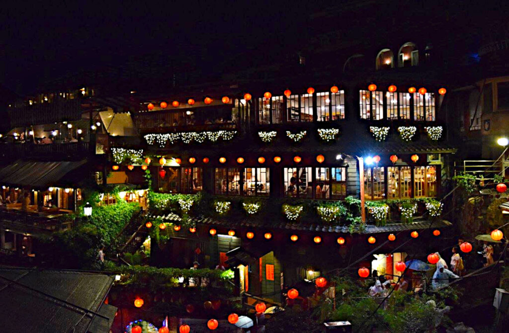 Jiufen Old Street: 5 Enchanting Things to Do on a Jiufen Day Trip ...